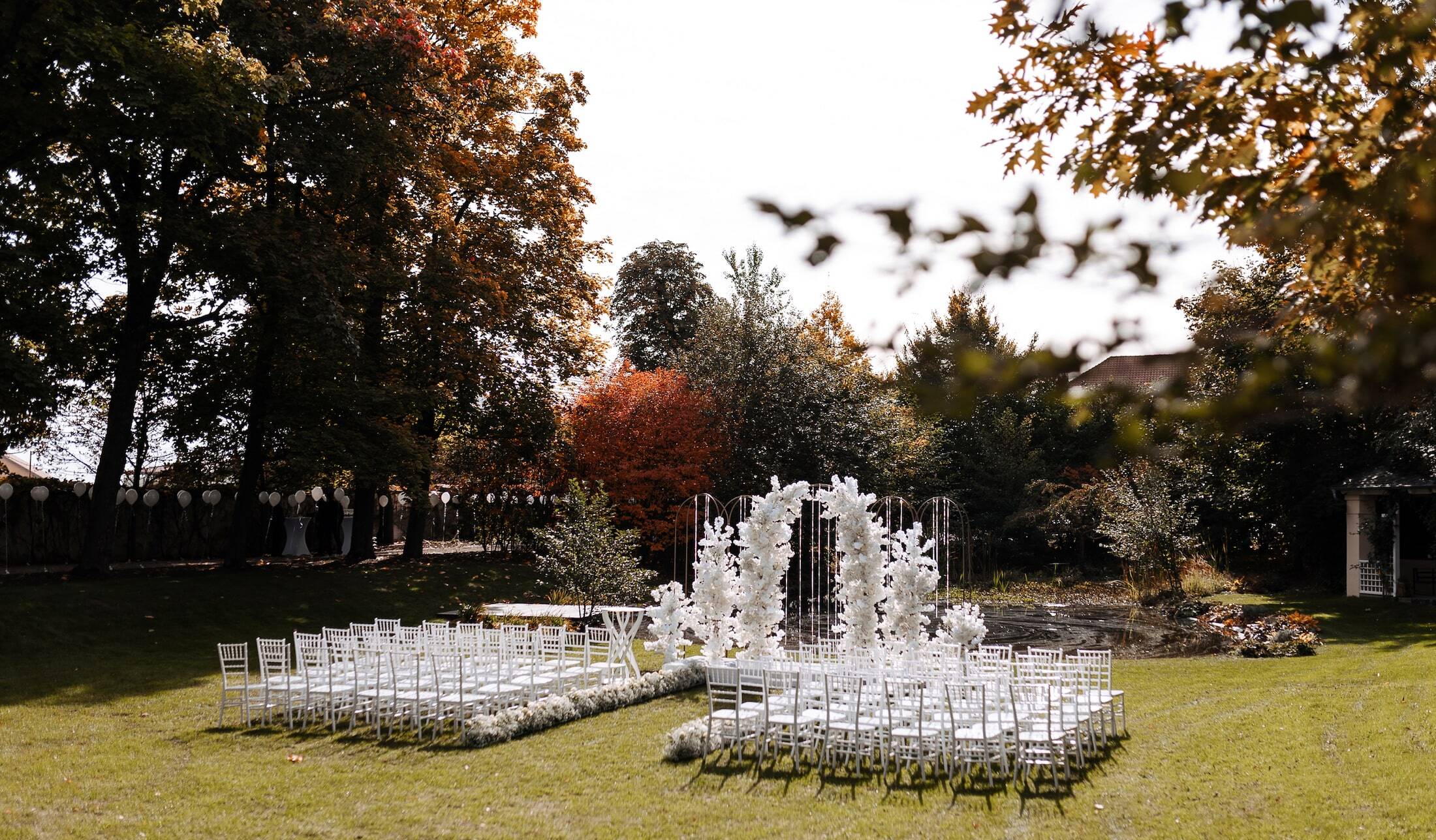 Svatební fotogalerie ze zámku u Prahy | Chateau Trnová