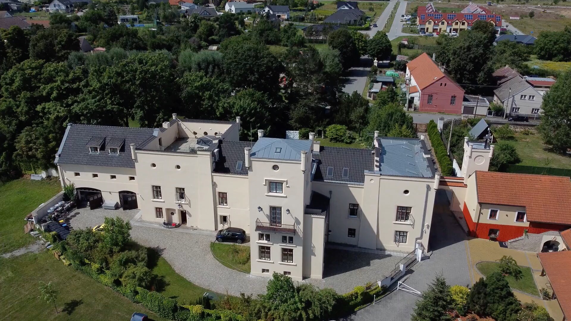 Gallery – Chateau Trnová